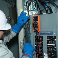 MM720 - Klein Tools - DIGITAL MULTIMETER, HH, TRMS